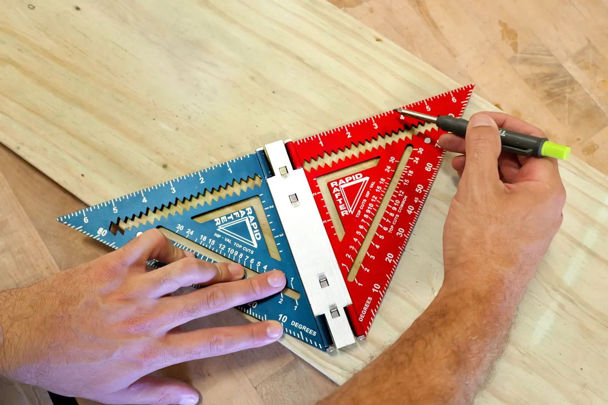 Rafter Square That Marks Both Sides | Rapid Rafter (2026)